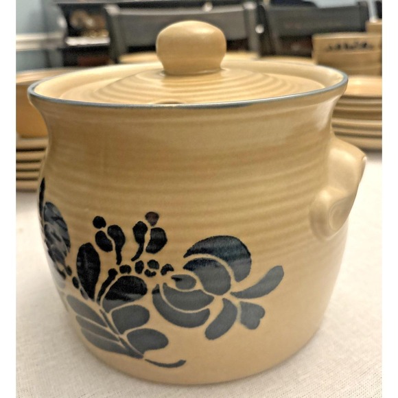 Pfaltzgraff | Dining | Vintage Pfaltzgraff Folk Art Soup Tureen W Lid ...